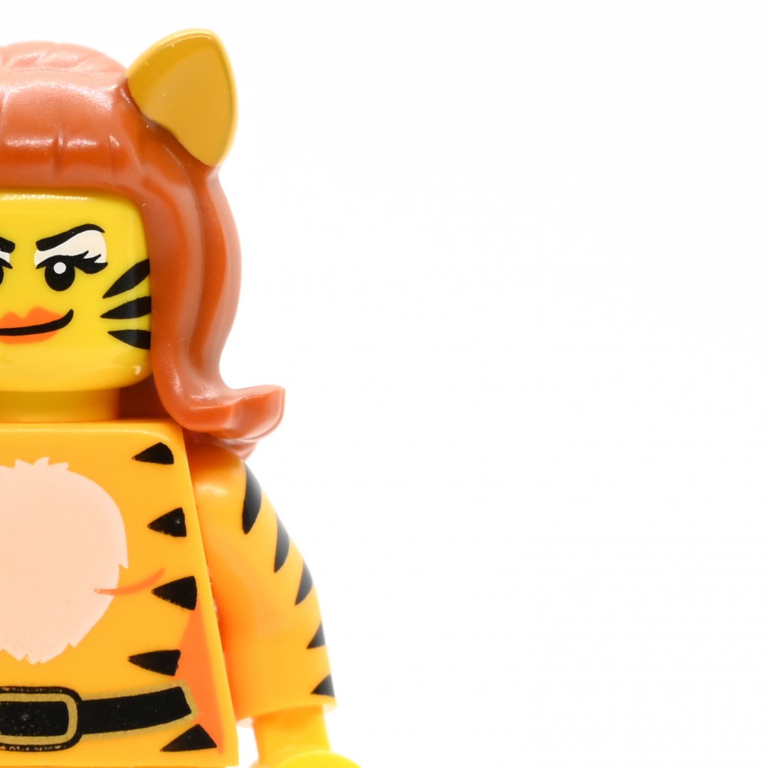 Tiger Woman - | Lego Minifigures | lego.minifigures.world