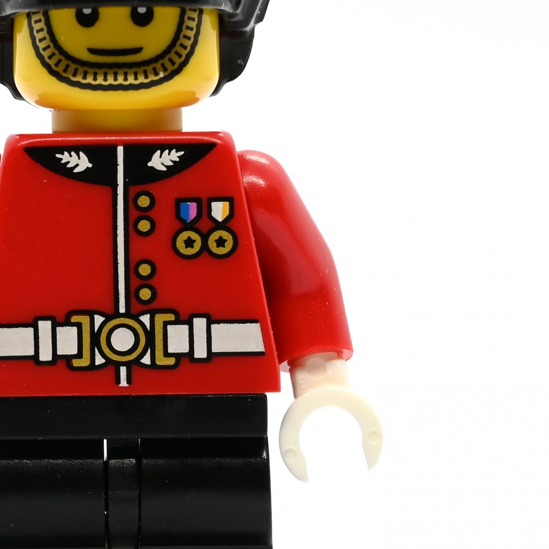 Royal Guard - | Lego Minifigures | lego.minifigures.world
