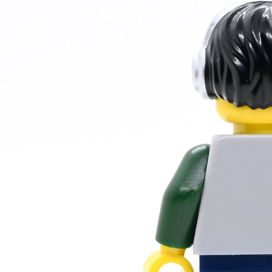 DJ - | Lego Minifigures | lego.minifigures.world