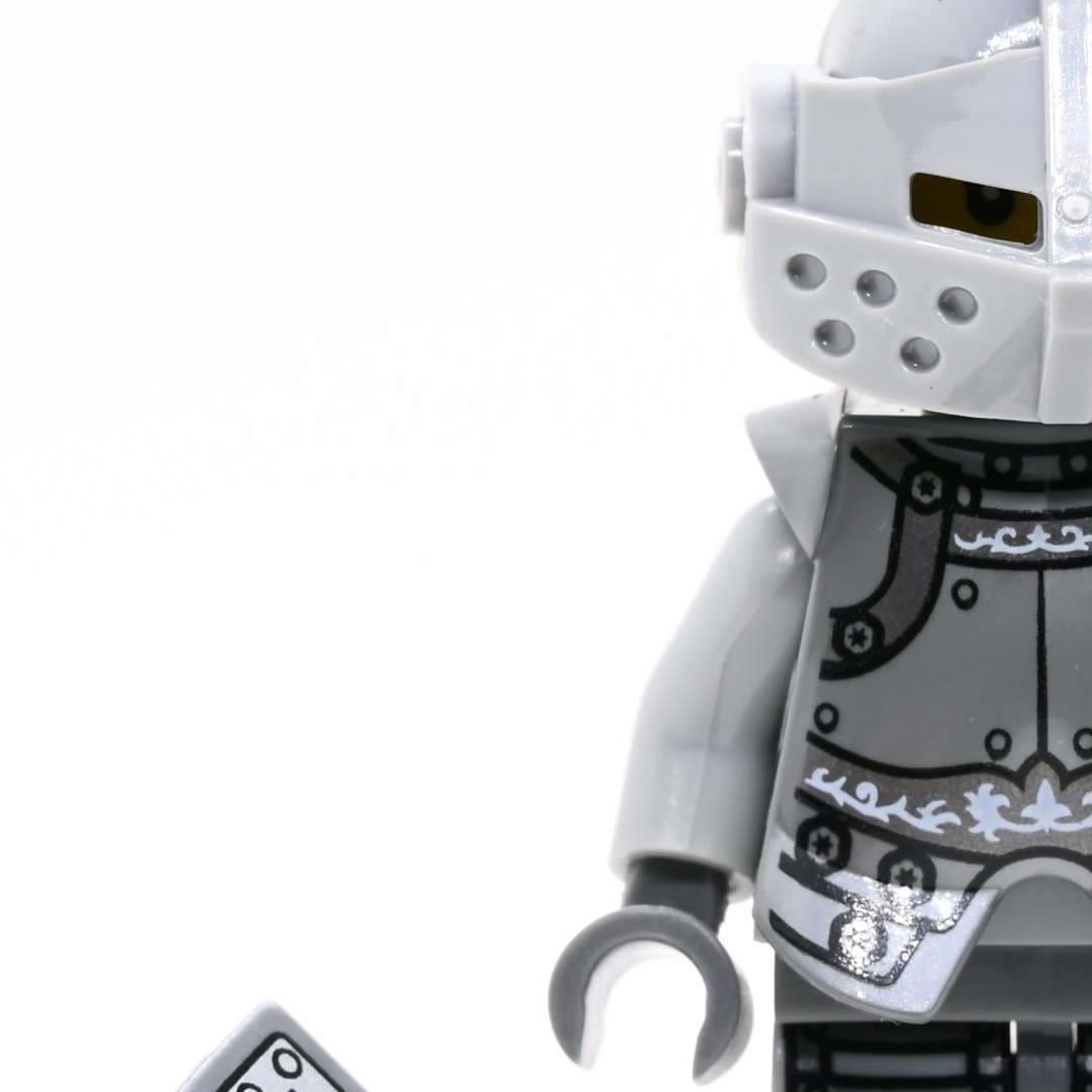 Heroic Knight - | Lego Minifigures | lego.minifigures.world