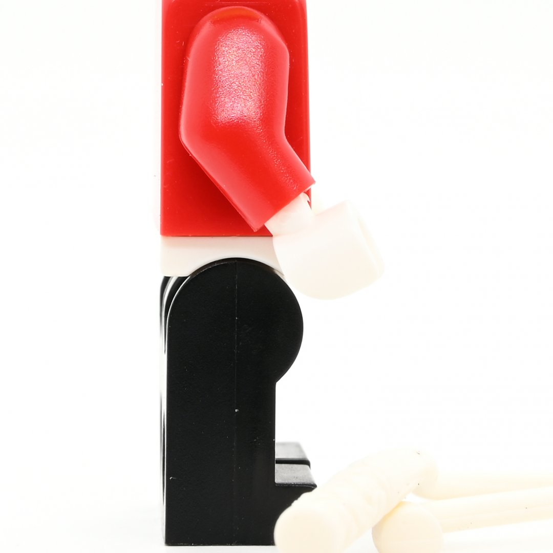 Circus Ringmaster - | Lego Minifigures | lego.minifigures.world