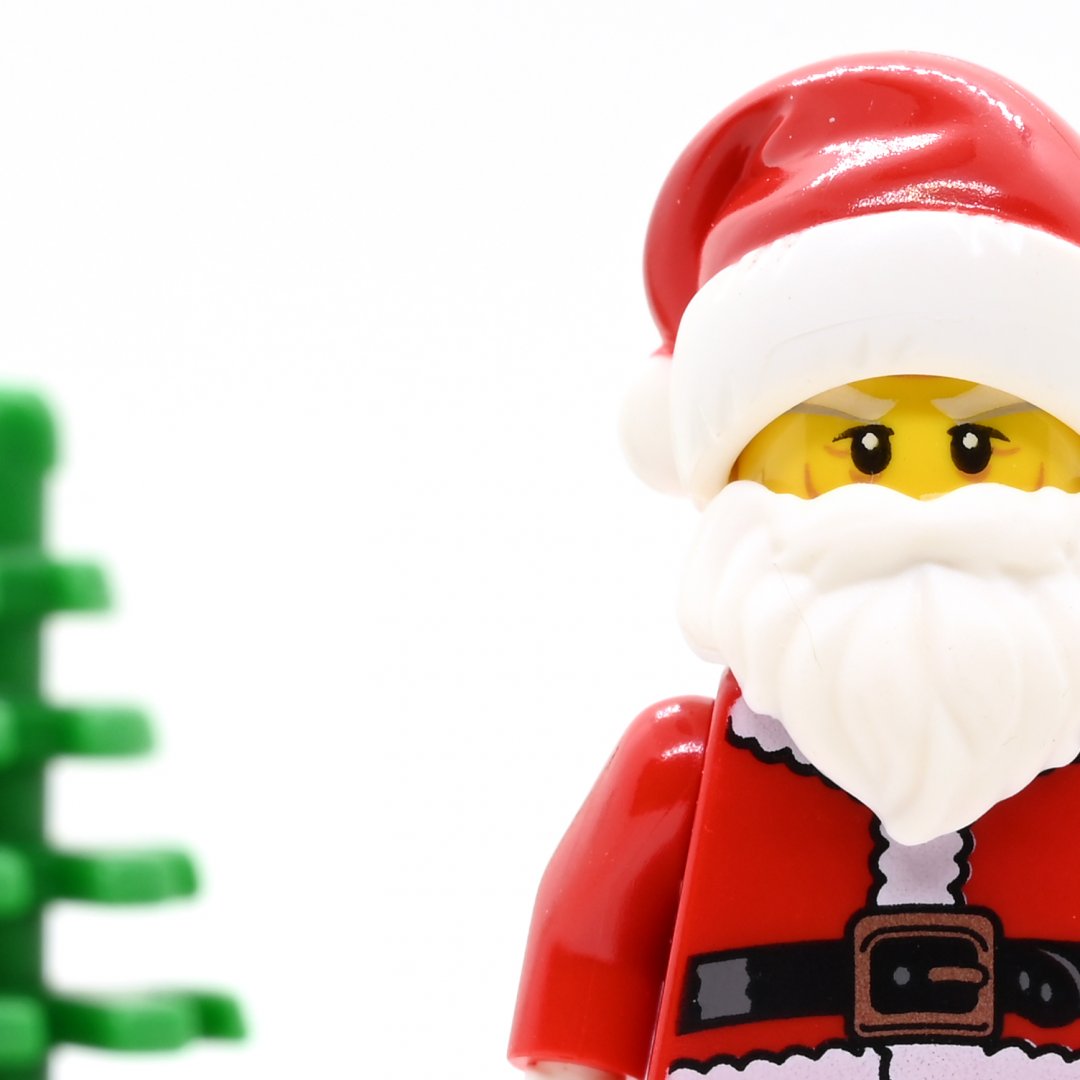 Santa - | Lego Minifigures | lego.minifigures.world