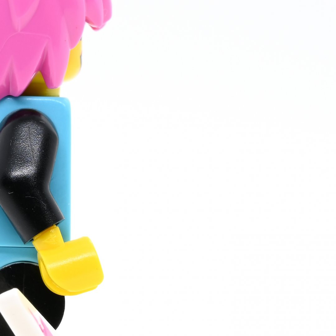 Rocker Girl - | Lego Minifigures | lego.minifigures.world