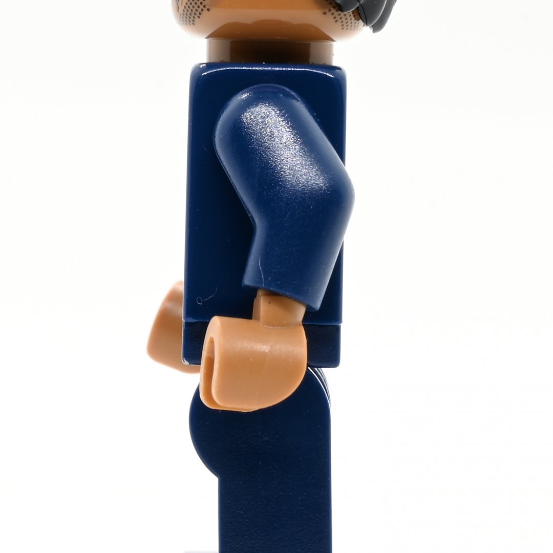 Simon Masrani - | Lego Minifigures | lego.minifigures.world