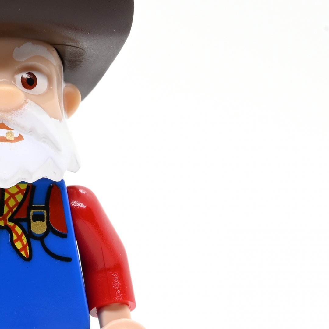 Stinky Pete - | Lego Minifigures | lego.minifigures.world