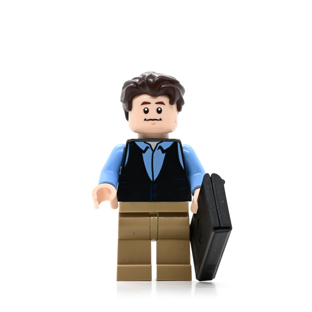 Chandler Bing - | Lego Minifigures | lego.minifigures.world