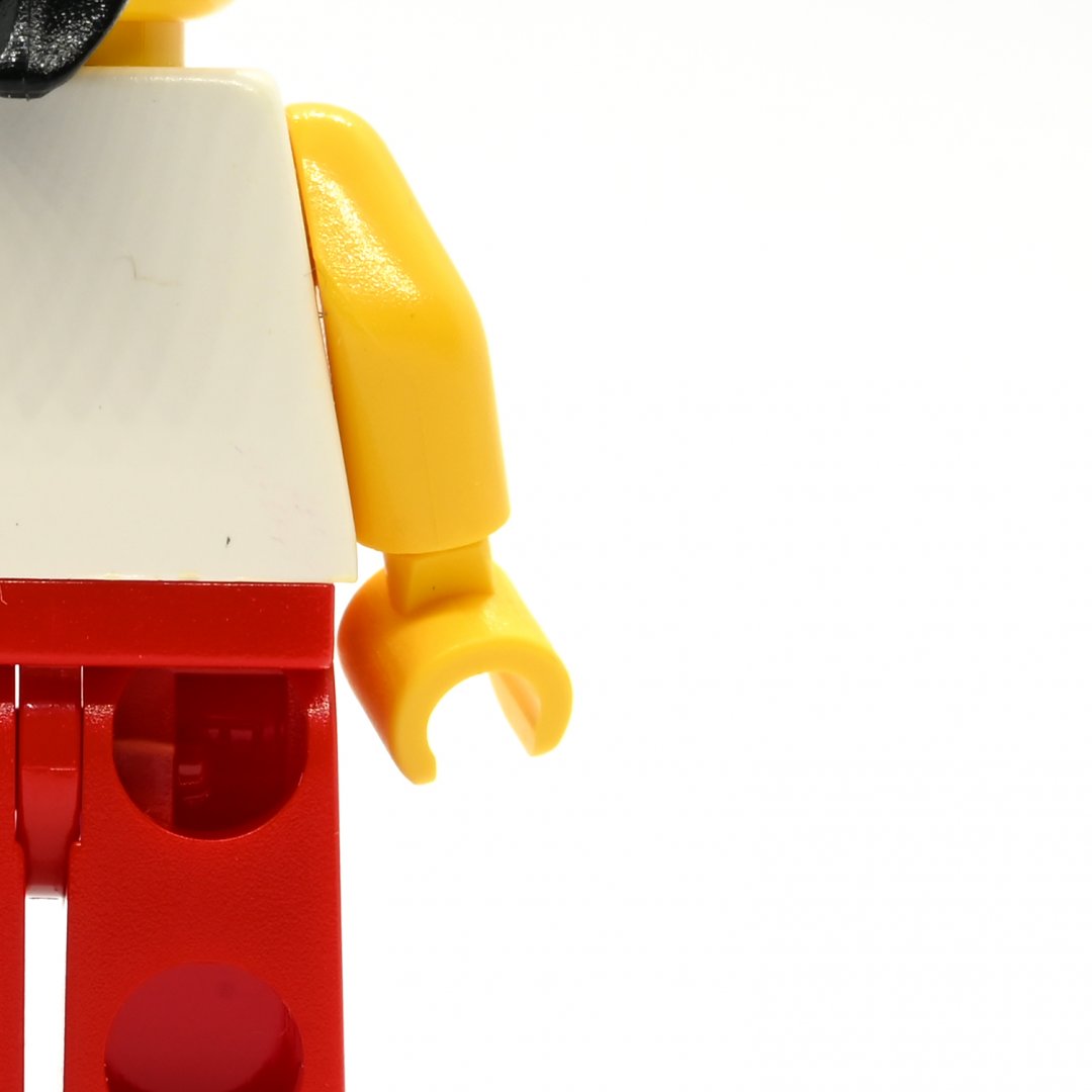 Yellow Flowers Girl - | Lego Minifigures | lego.minifigures.world