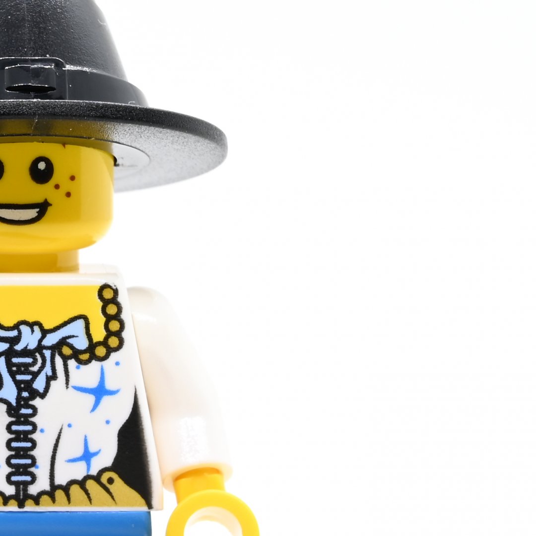 Halloween Girl - | Lego Minifigures | lego.minifigures.world