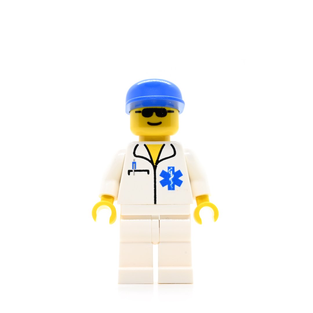 Doctor - | Lego Minifigures | lego.minifigures.world