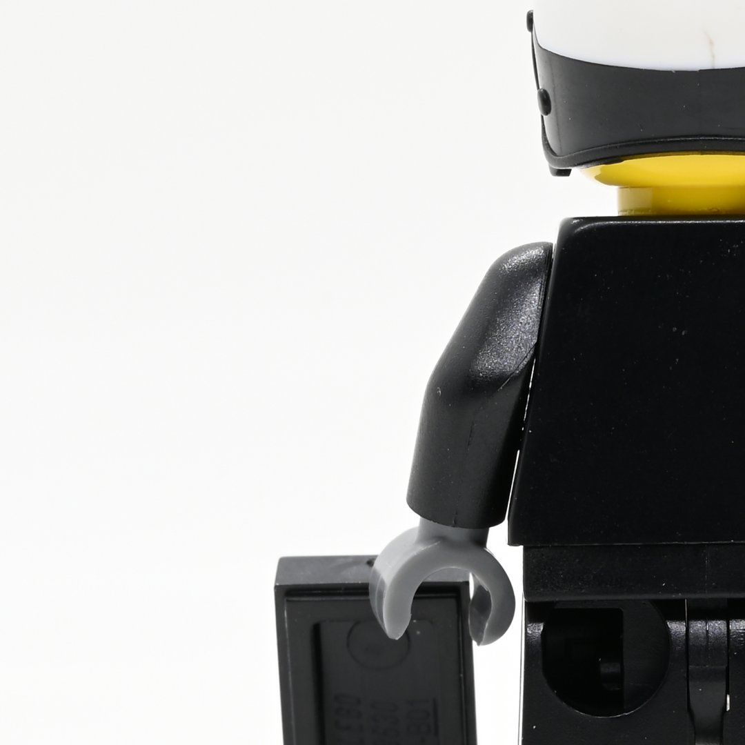 Scribble-Face Bad Cop - | Lego Minifigures | lego.minifigures.world