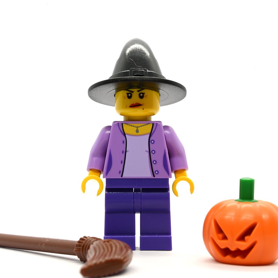 Witch - | Lego Minifigures | lego.minifigures.world