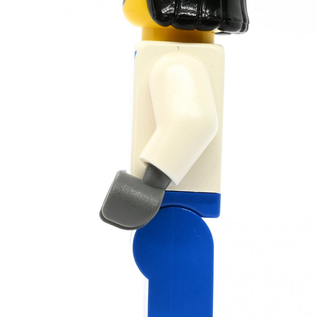 Female in blue overalls - | Lego Minifigures | lego.minifigures.world