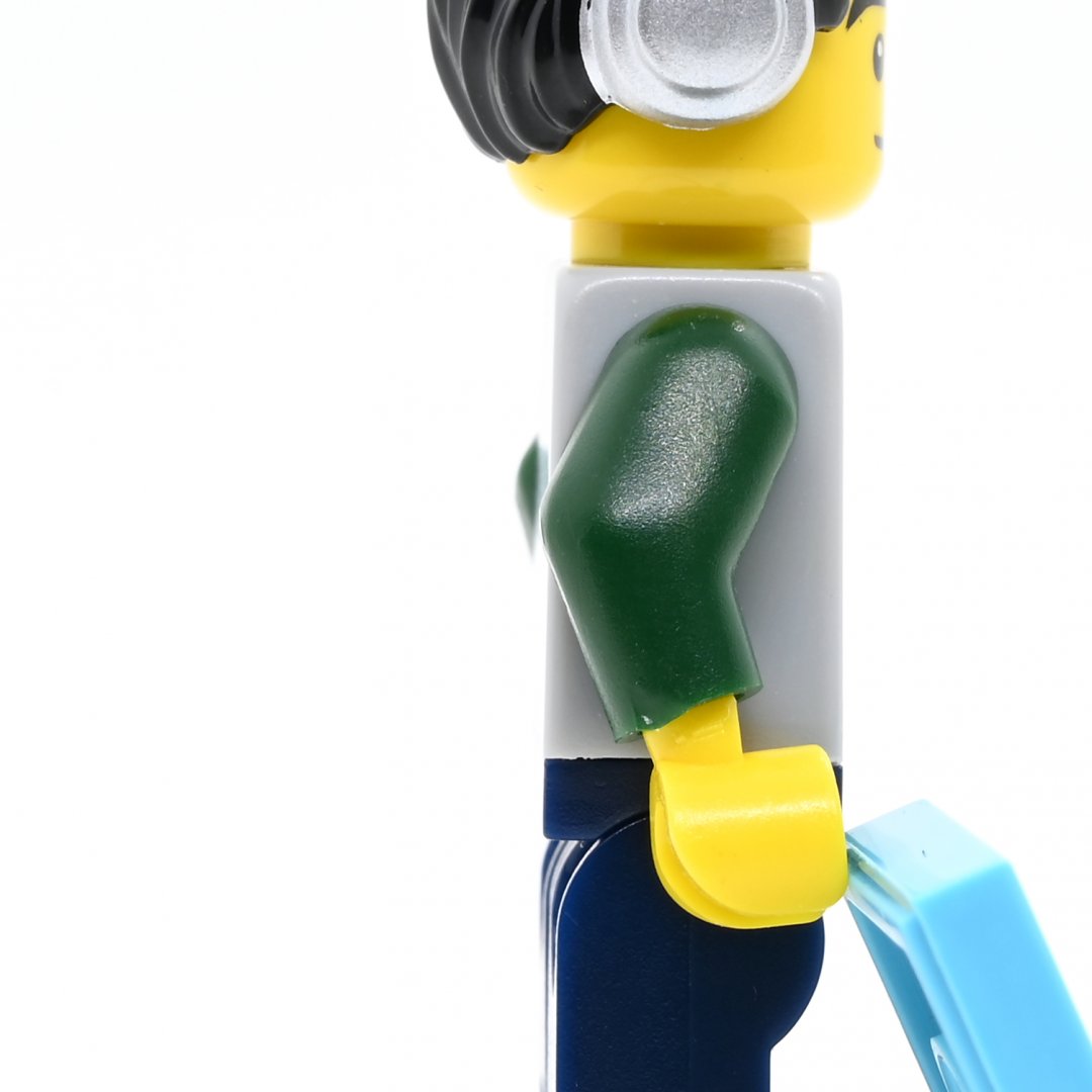 DJ - | Lego Minifigures | lego.minifigures.world