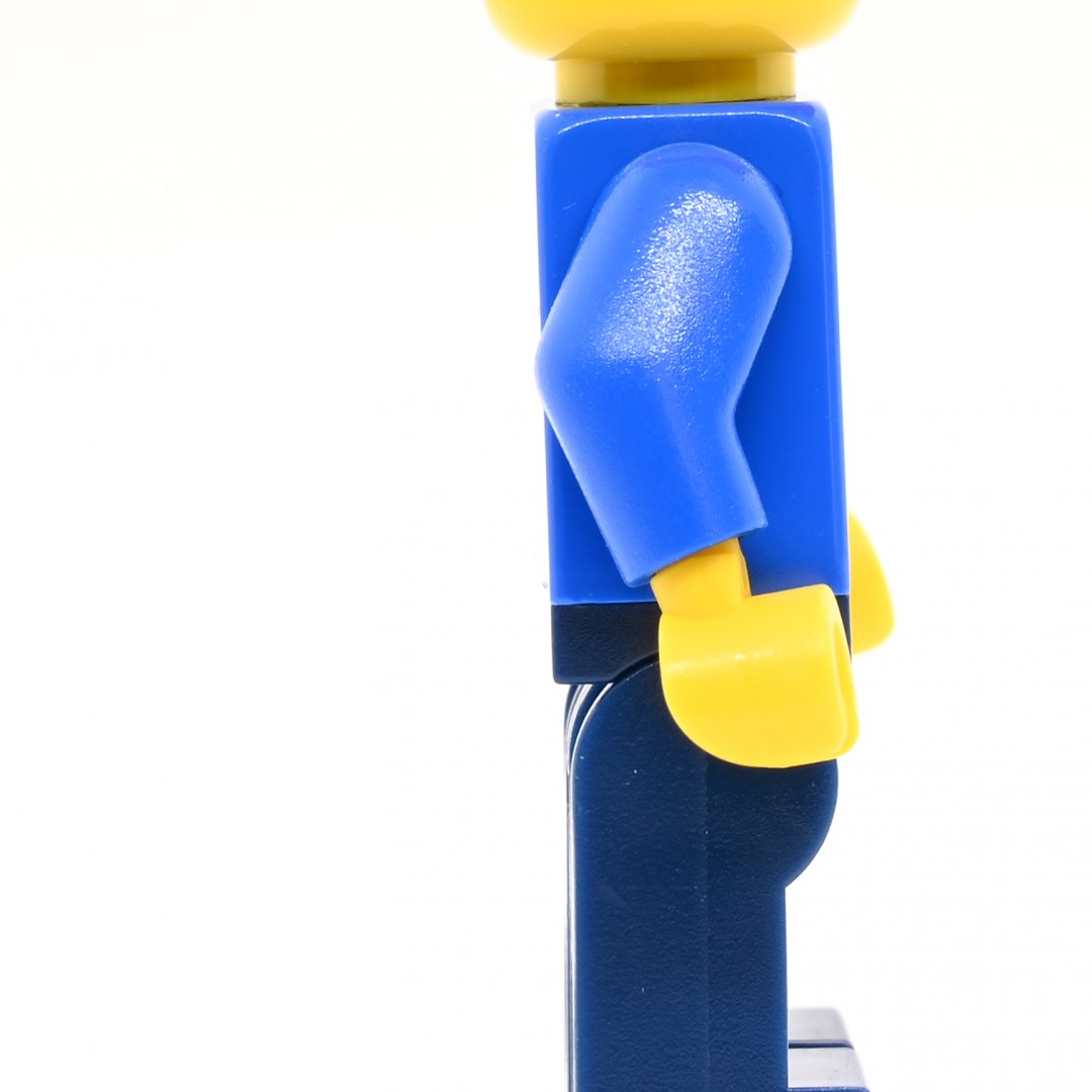 Cargo Train Worker - | Lego Minifigures | lego.minifigures.world