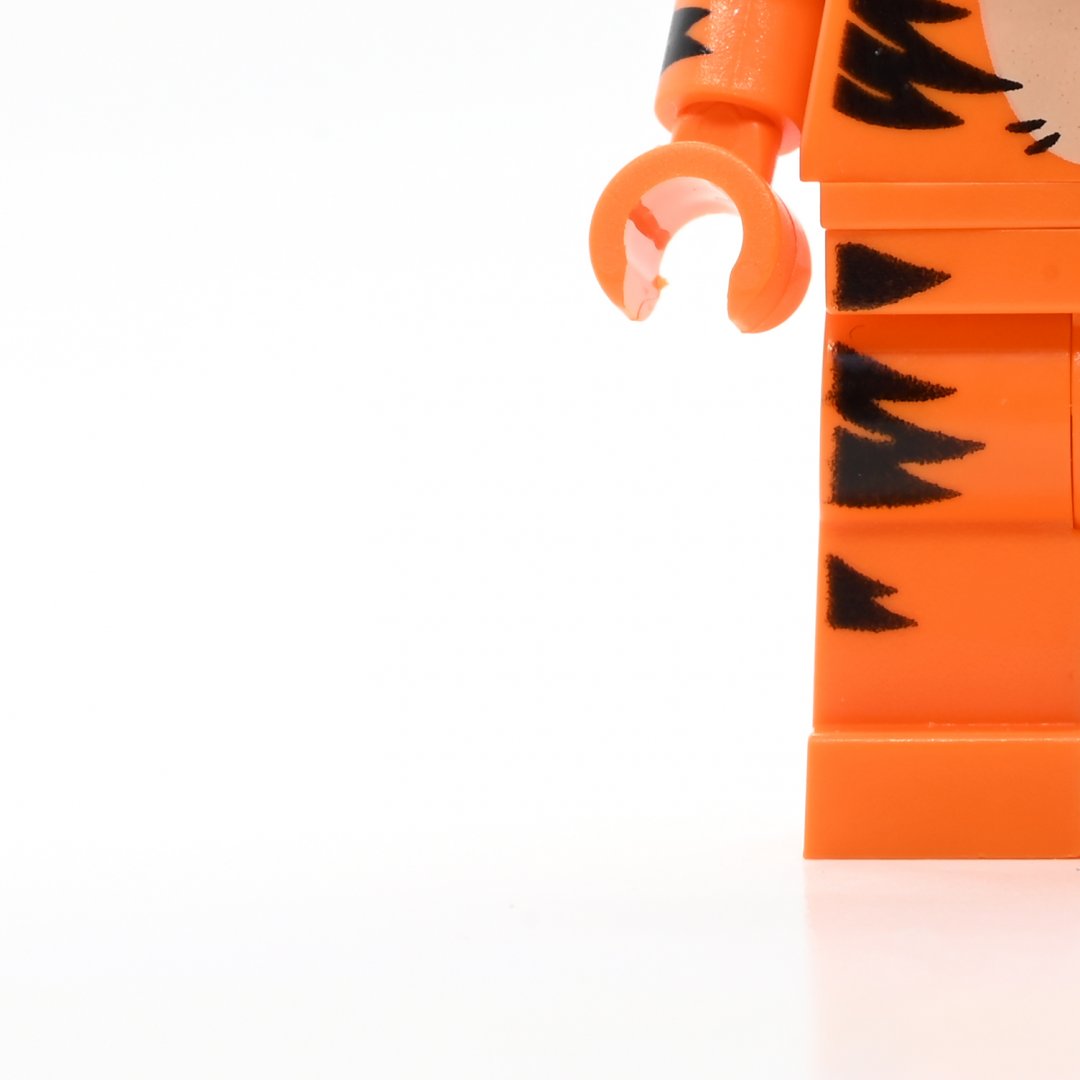 Tigger - | Lego Minifigures | lego.minifigures.world