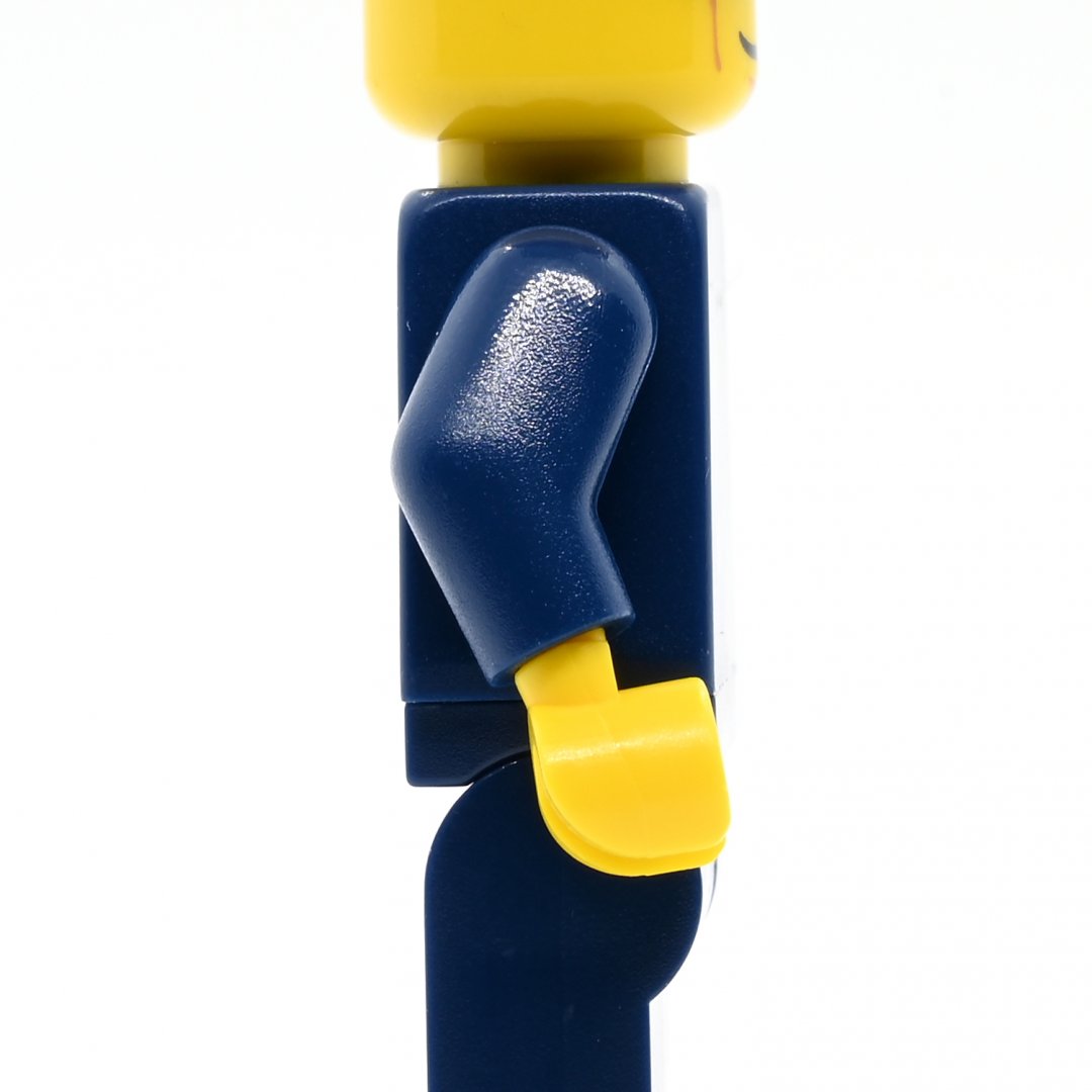 Train Conductor - | Lego Minifigures | lego.minifigures.world