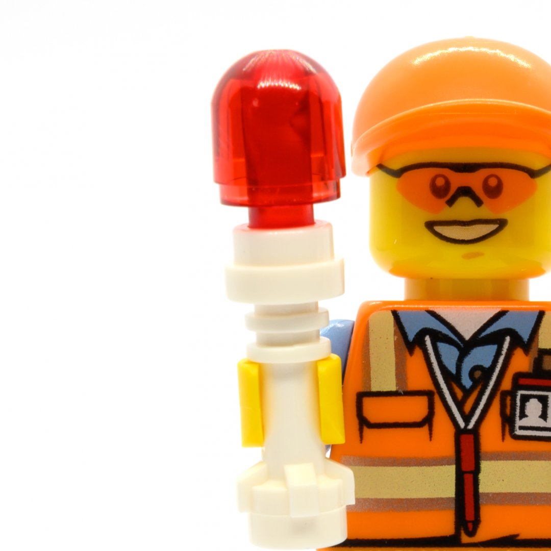 Airport Worker - | Lego Minifigures | lego.minifigures.world