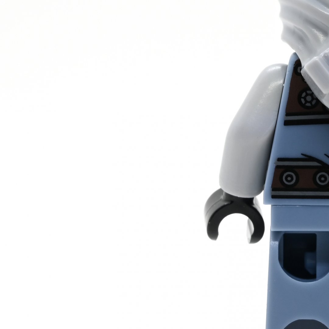 Ash - | Lego Minifigures | lego.minifigures.world