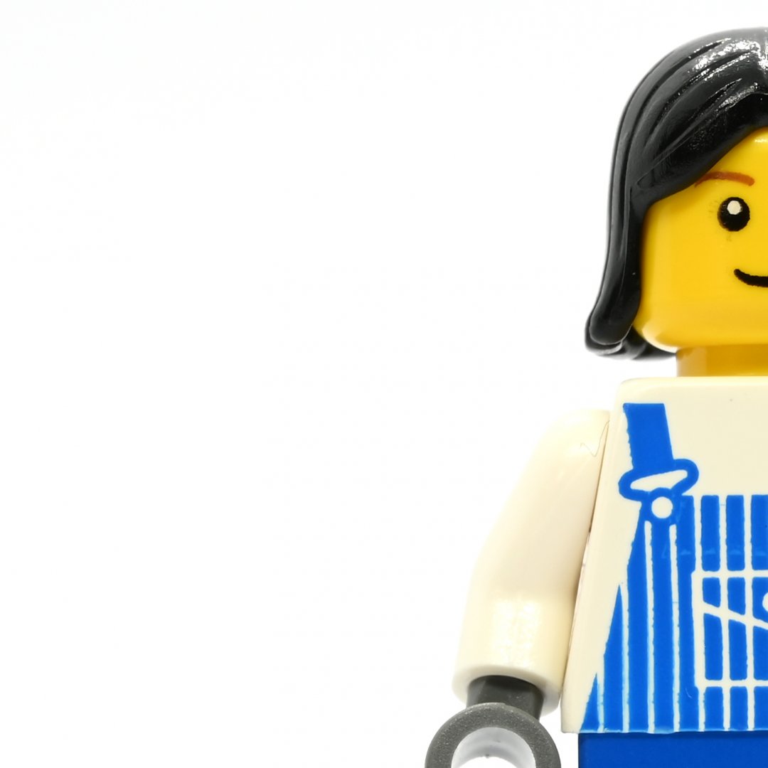 Female in blue overalls - | Lego Minifigures | lego.minifigures.world