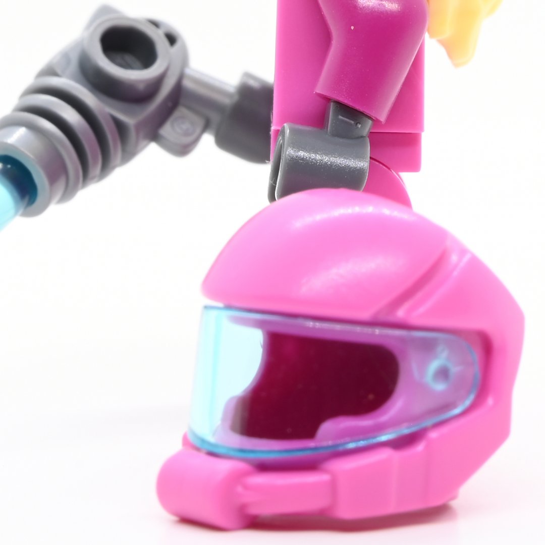 Intergalactic Girl - | Lego Minifigures | lego.minifigures.world