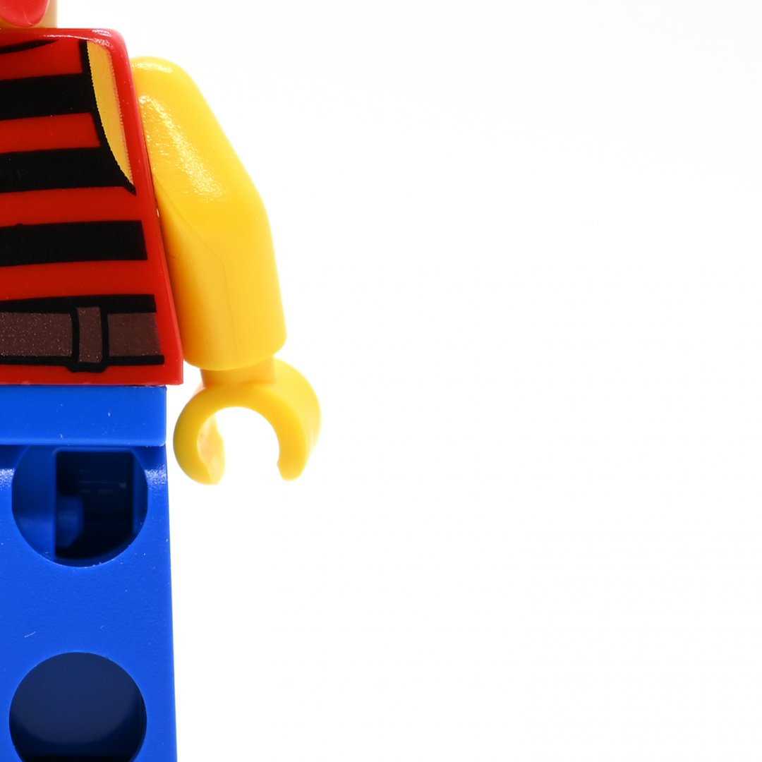 Pirate 3 - | Lego Minifigures | lego.minifigures.world