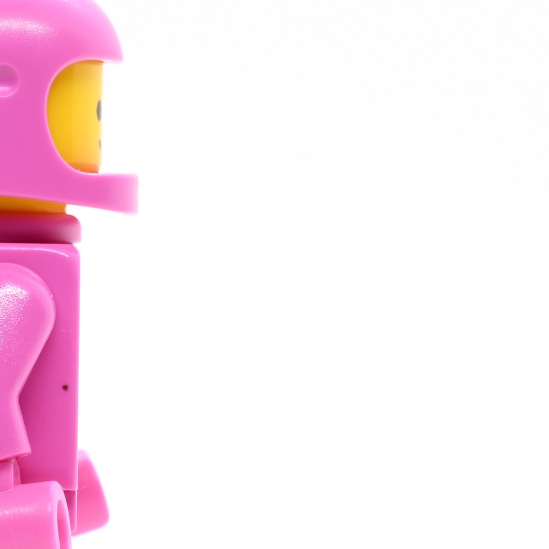 Classic Space Pink - | Lego Minifigures | lego.minifigures.world