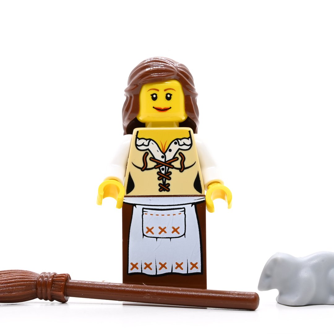 Maid - | Lego Minifigures | lego.minifigures.world