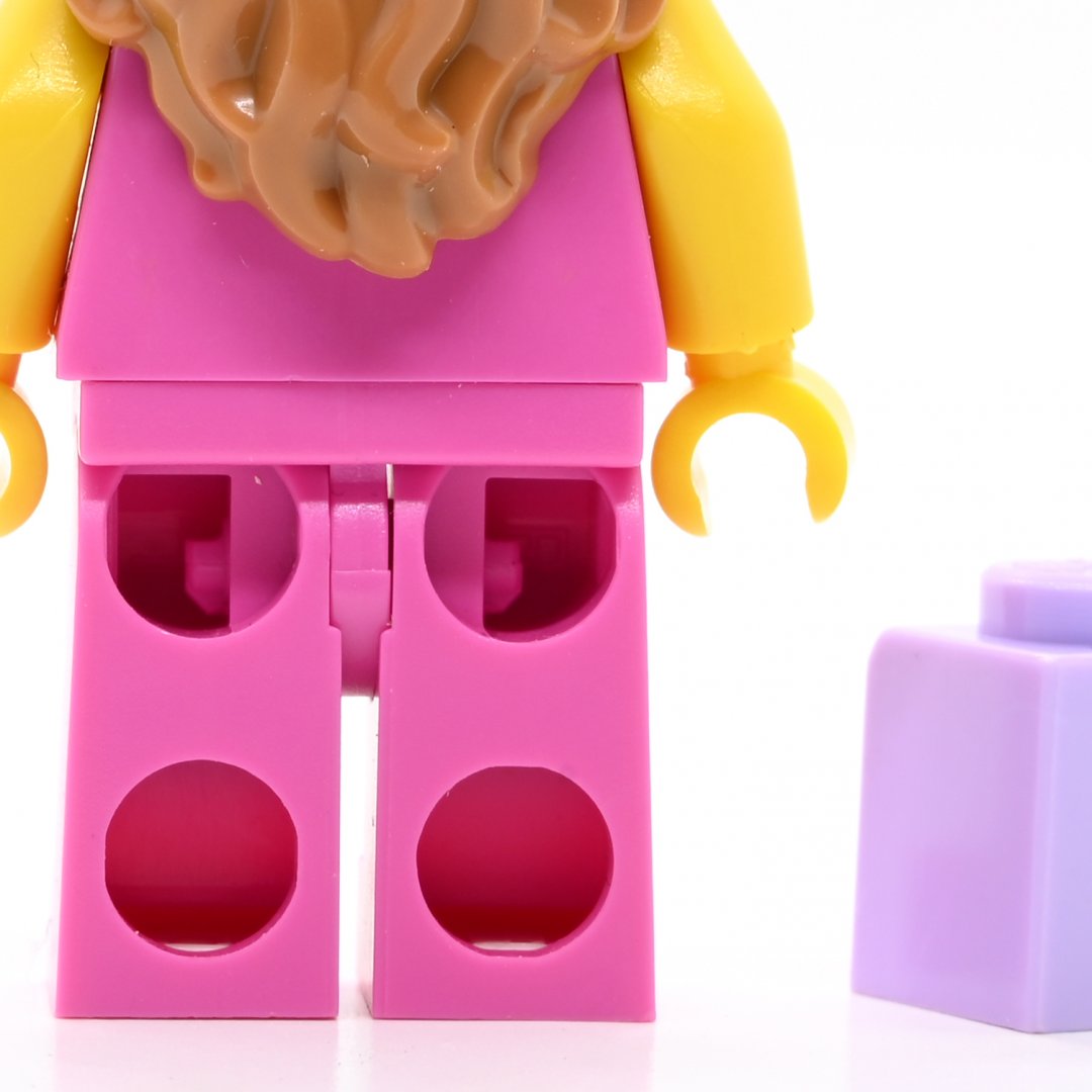 Fitness Instructor - | Lego Minifigures | lego.minifigures.world