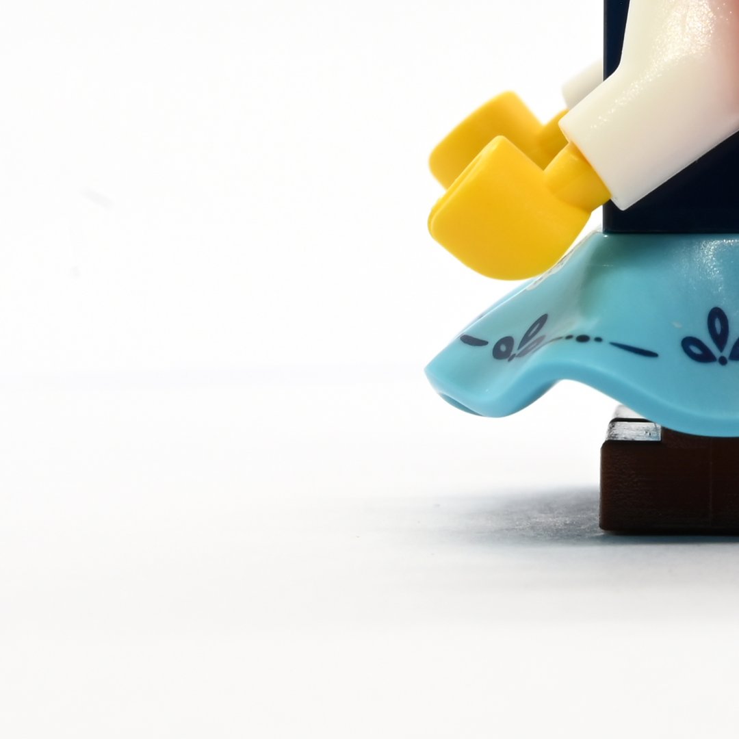 Little Red Riding Hood - | Lego Minifigures | lego.minifigures.world