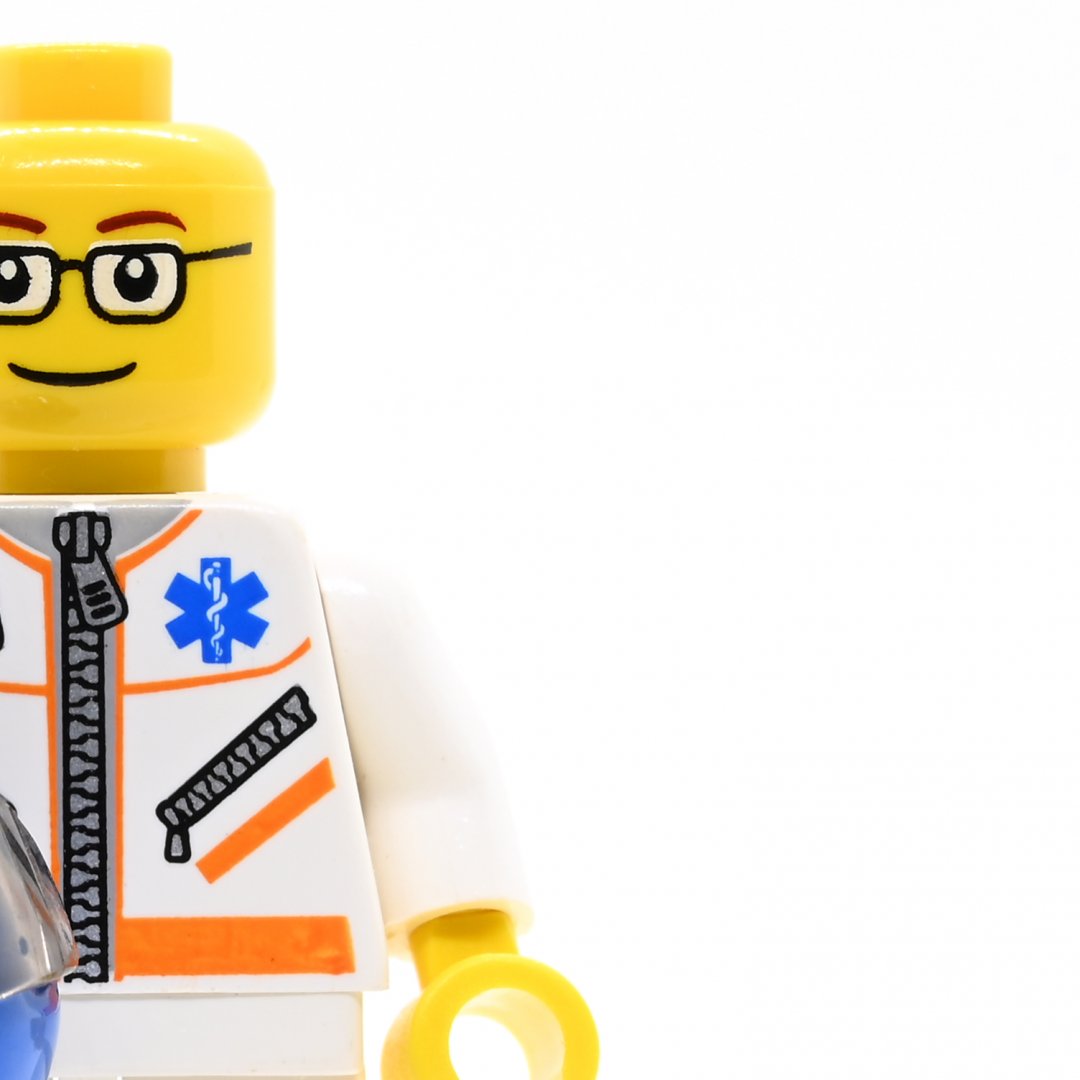 Doctor - | Lego Minifigures | lego.minifigures.world