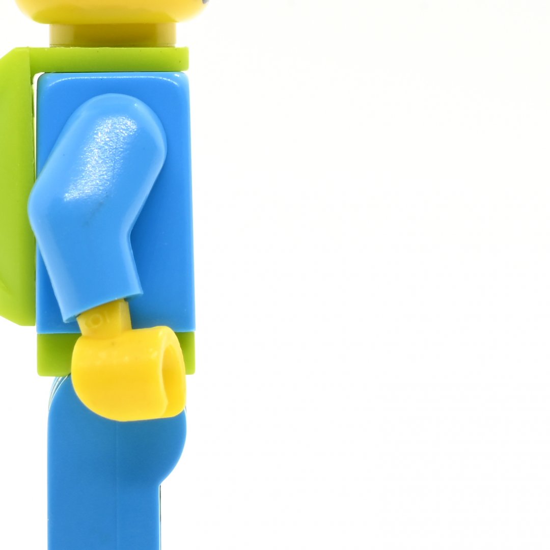 Skydiver - | Lego Minifigures | lego.minifigures.world